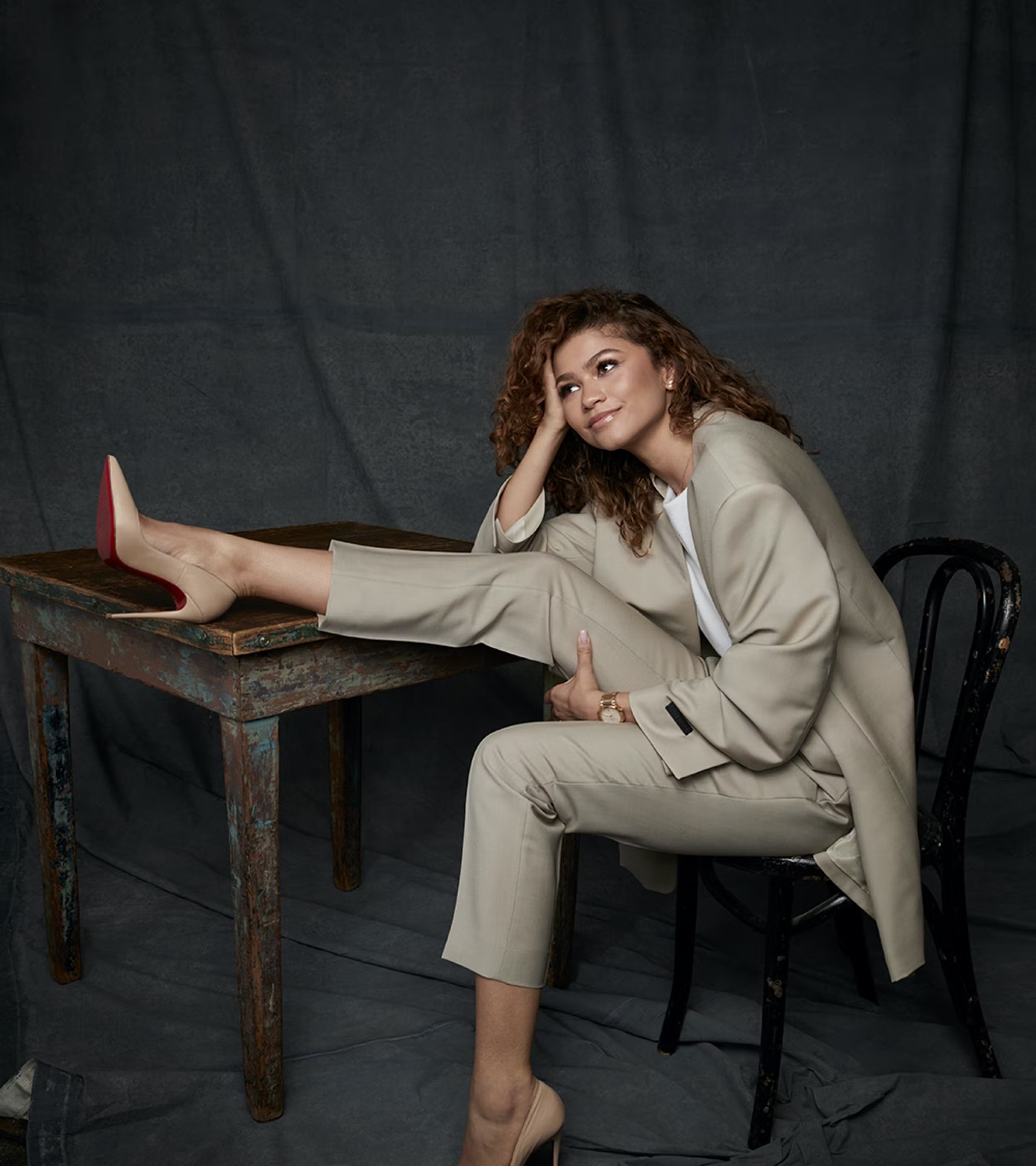 3840x4320 Resolution Smiling Zendaya 2022 3840x4320 Resolution ...