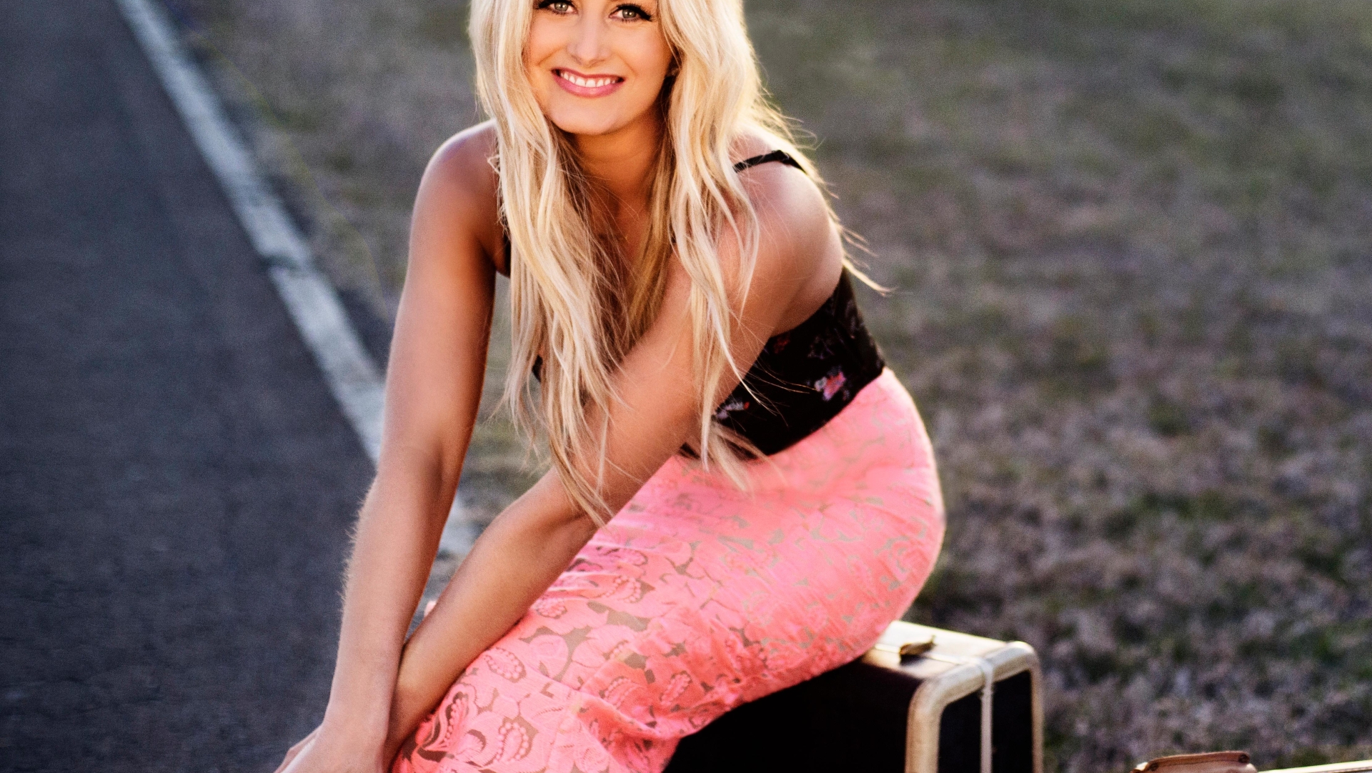 1920x1082 Resolution Stephanie Quayle 1920x1082 Resolution Wallpaper ...