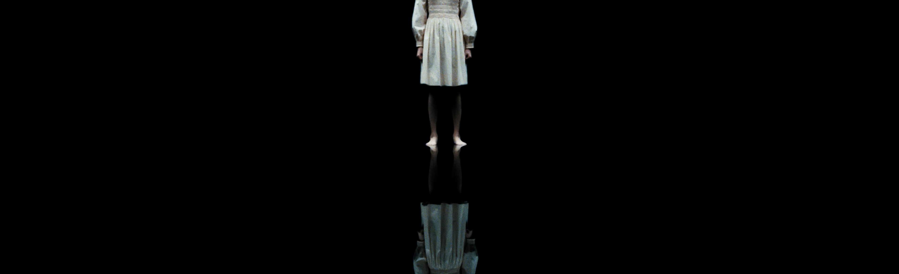 3540x1080 Resolution Stranger Things Joyce Reflection 3540x1080 ...