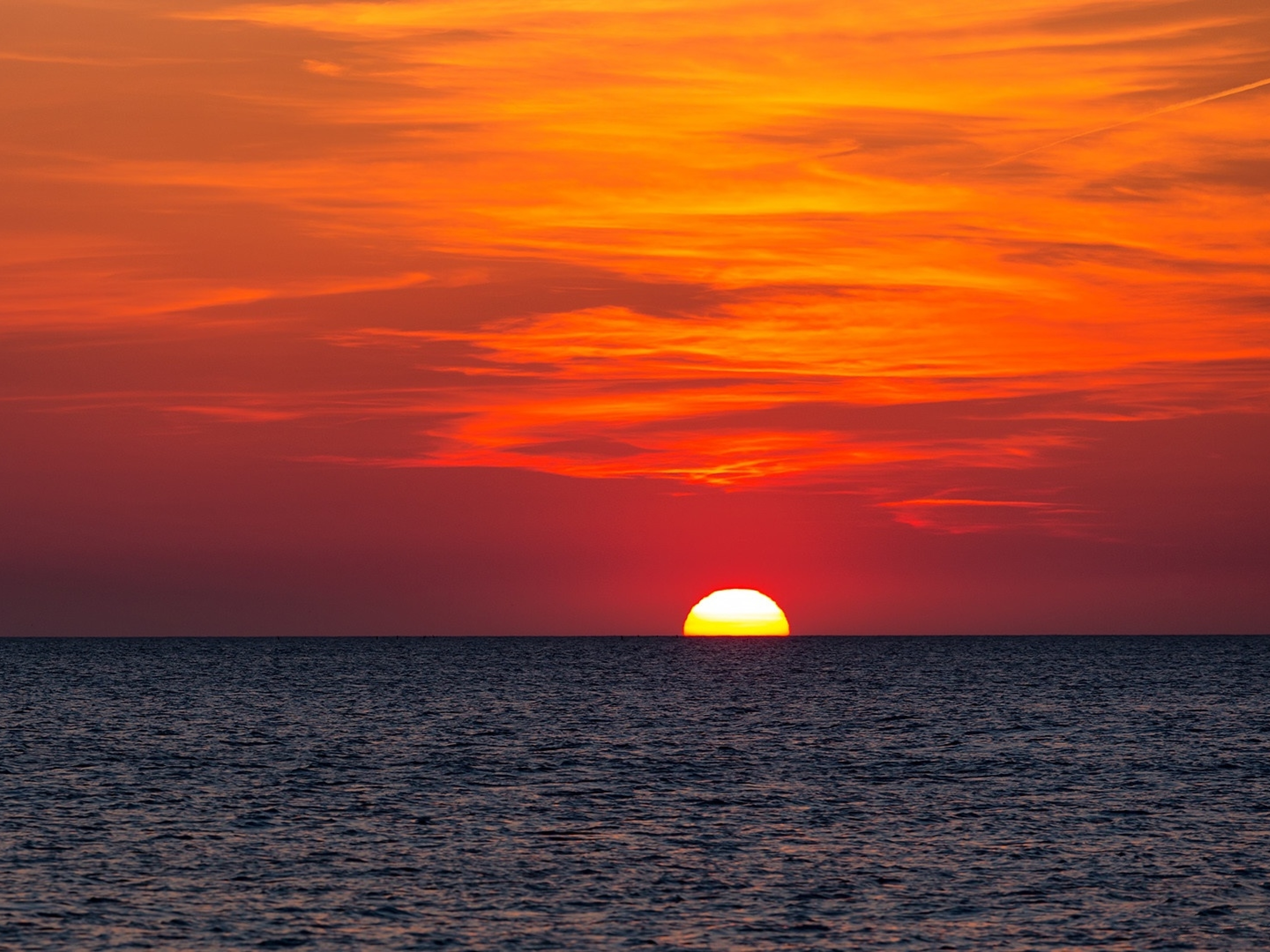 4000x3000 Resolution Sun on Horizon 4000x3000 Resolution Wallpaper ...
