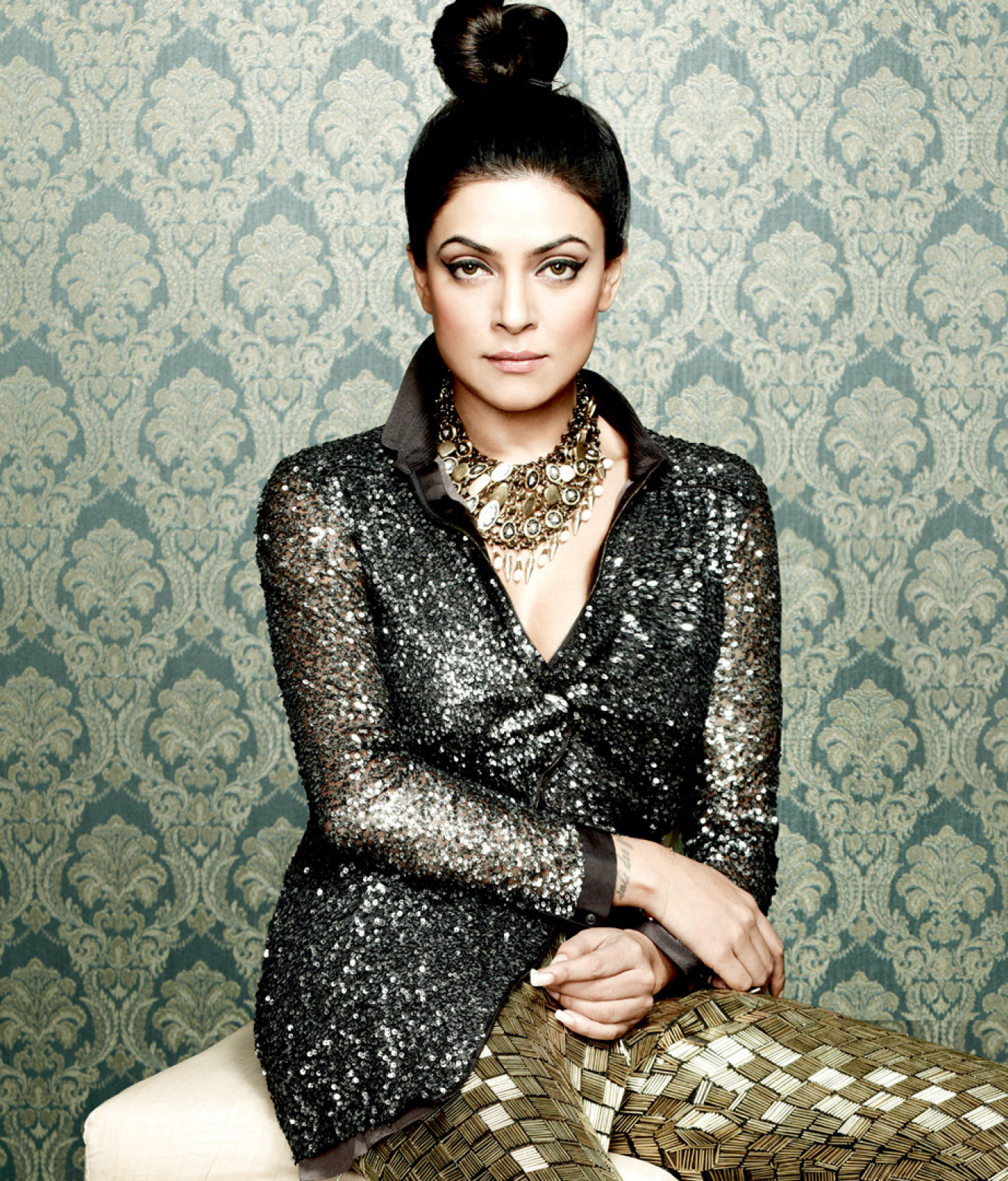 1366x1600 Sushmita Sen Latest Unseen Pics 1366x1600 Resolution ...