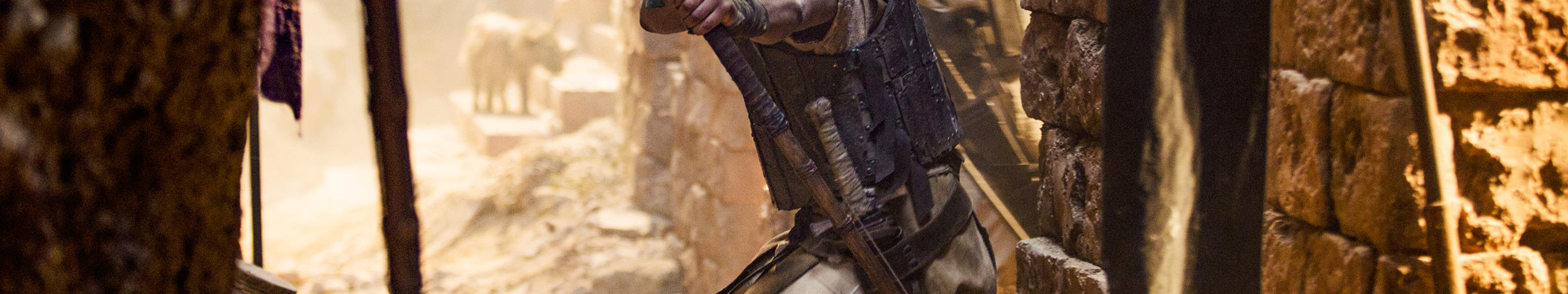 5760x1080 Resolution Taron Egerton In Robin Hood 2018 5760x1080 ...