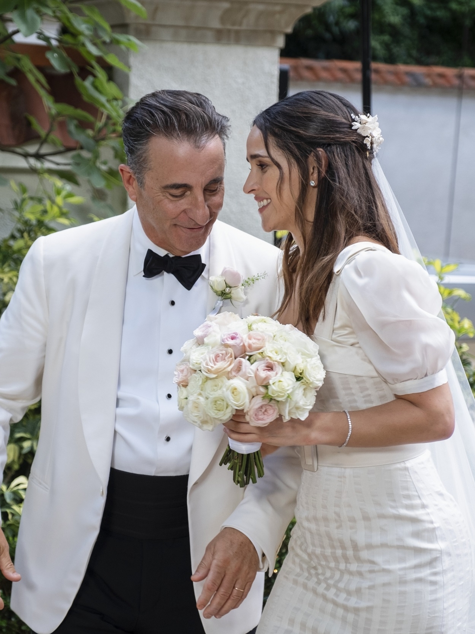 1650x2200 Resolution The Father Of The Bride HD 1650x2200 Resolution ...
