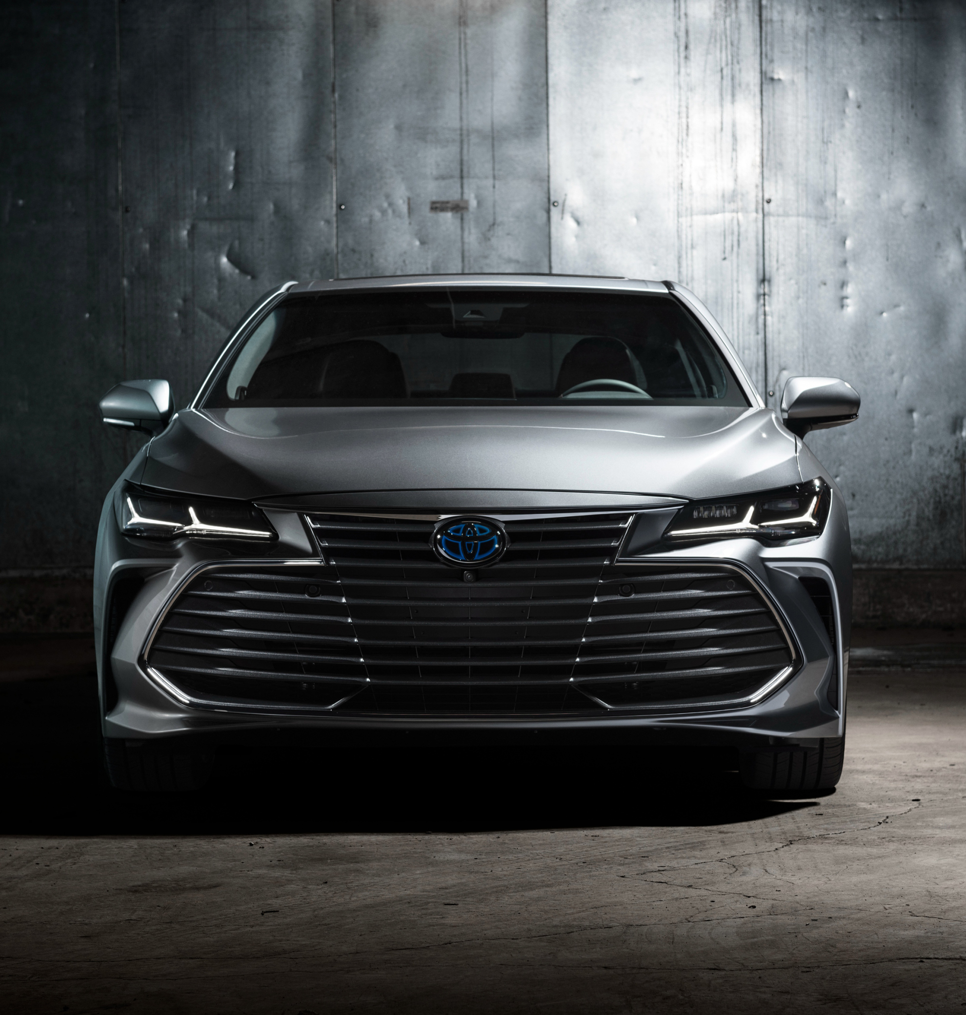 1980x2080 Toyota Avalon Limited Hybrid 2019 1980x2080 Resolution ...