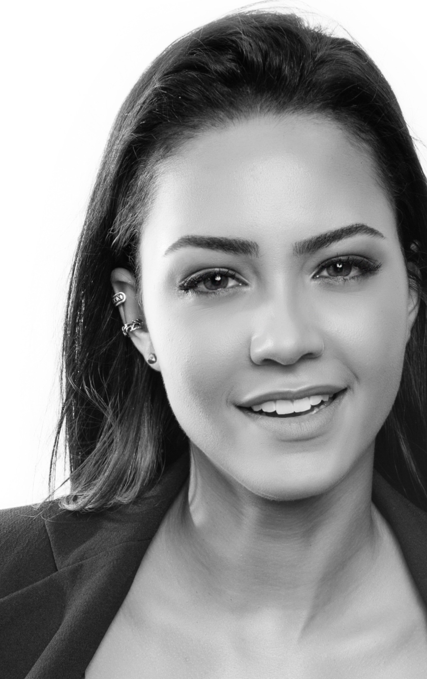840x1336 Resolution Tristin Mays Actress 2018 840x1336 Resolution ...