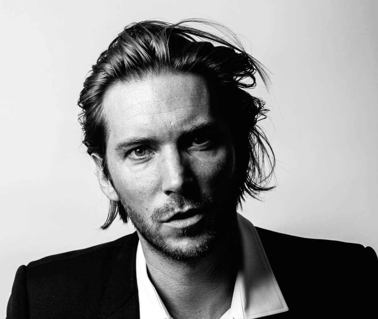 1280x1080 Resolution troy baker, actor, musician 1280x1080 Resolution ...