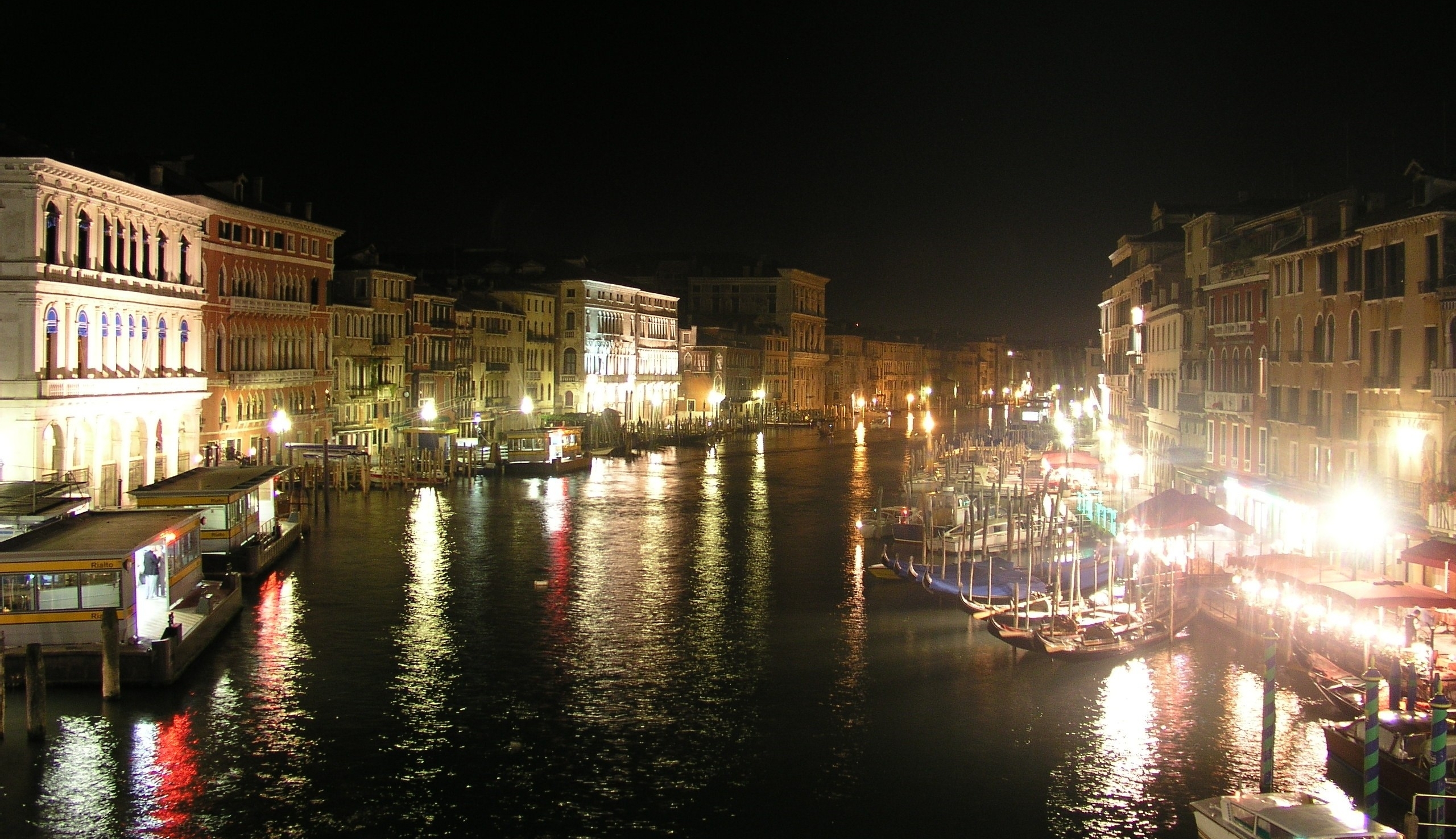 2560x1476 Resolution venice, italy, night 2560x1476 Resolution ...