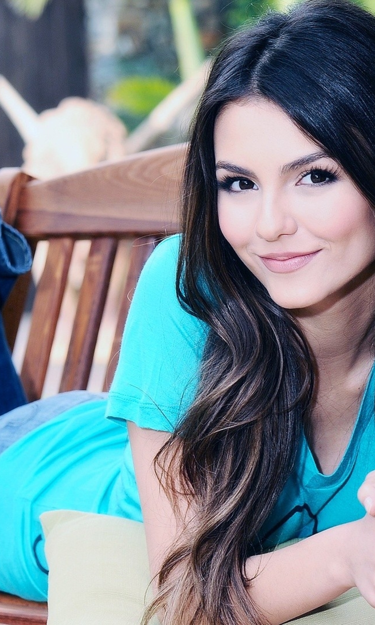 1200x2000 Resolution victoria justice, bench, rest 1200x2000 Resolution ...
