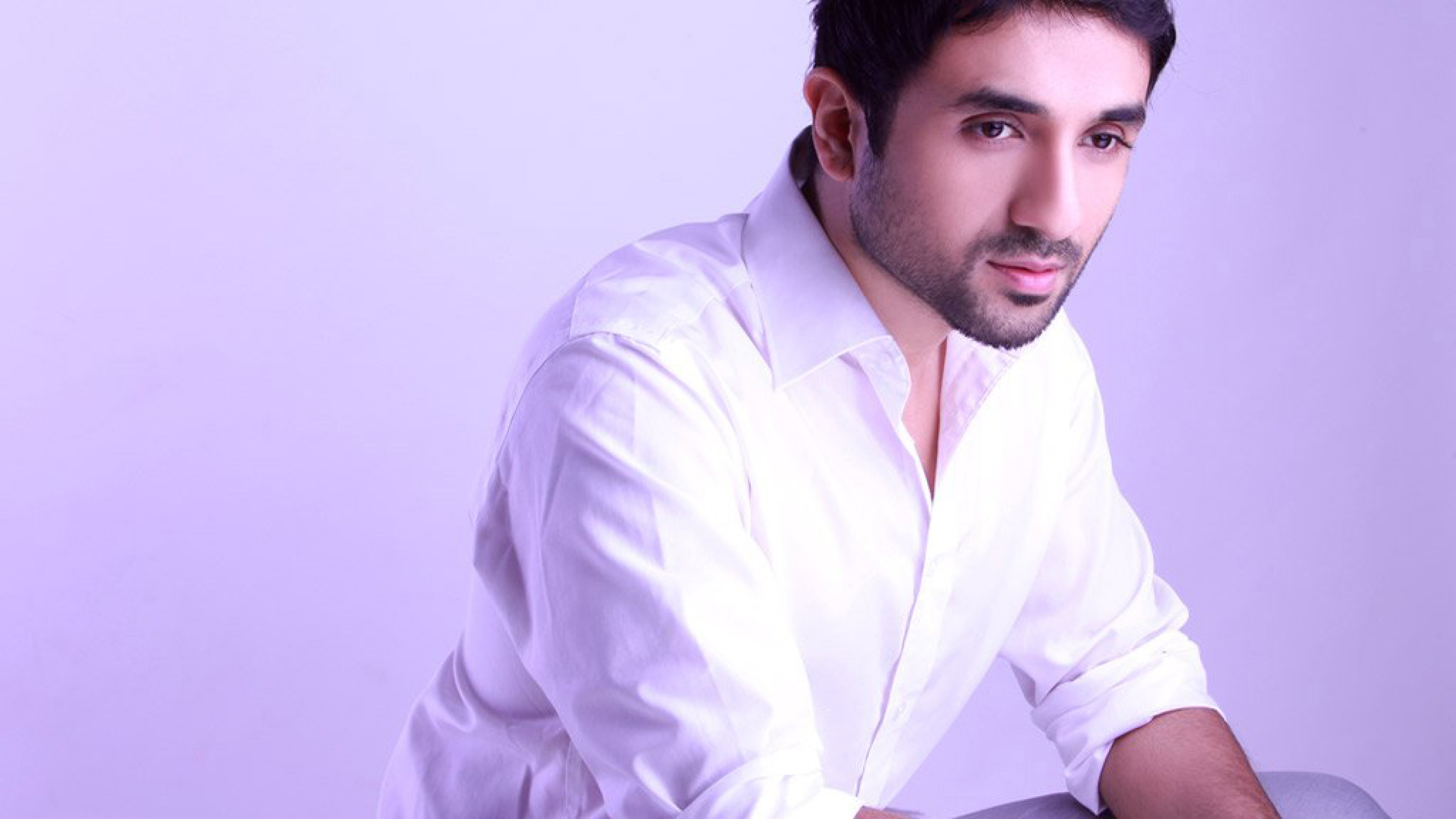 3840x2160 Resolution Vir Das New Stunning HD Pics 4K Wallpaper ...
