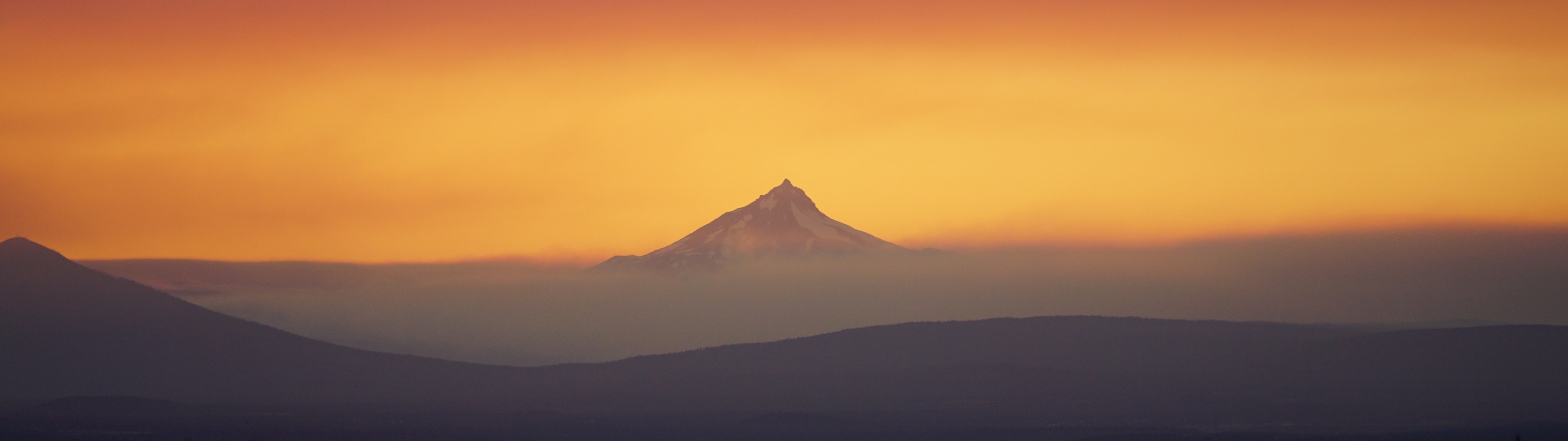 3840x1080 Resolution Yellow Horizon Skyline Mountains 3840x1080 ...