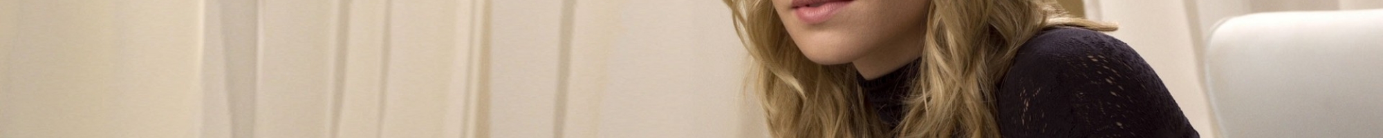 2000x200 Resolution Yvonne Strahovski Superb Full Screen Desktop Photos ...
