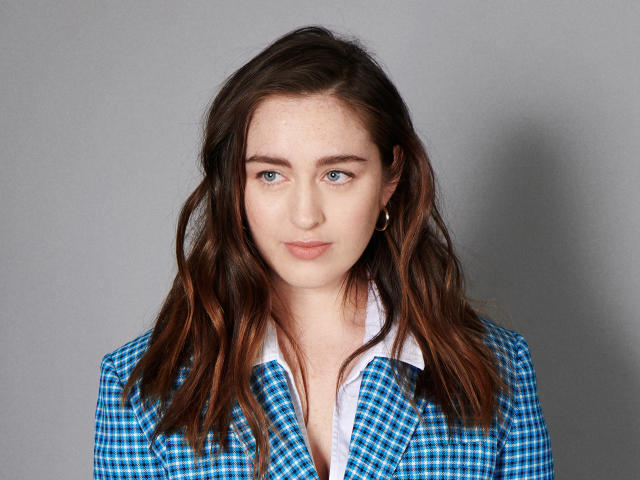Danielle Galligan HD Wallpapers and 4K Backgrounds - Wallpapers Den